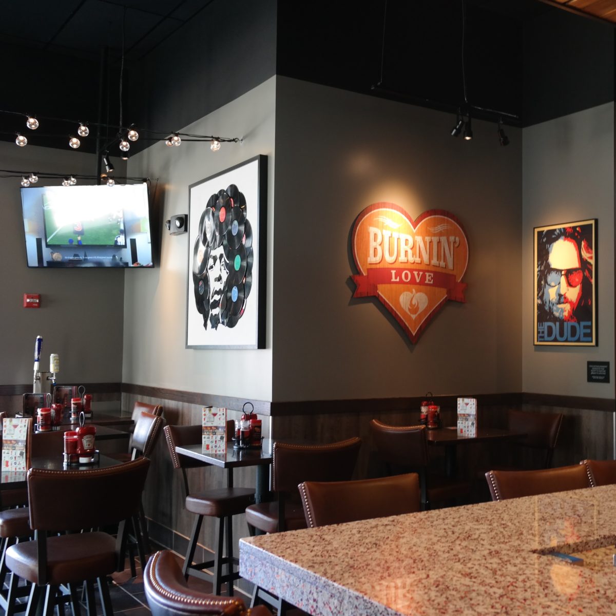 Red Robin | Burgers & Fries | Family Dining | Patriot Place
