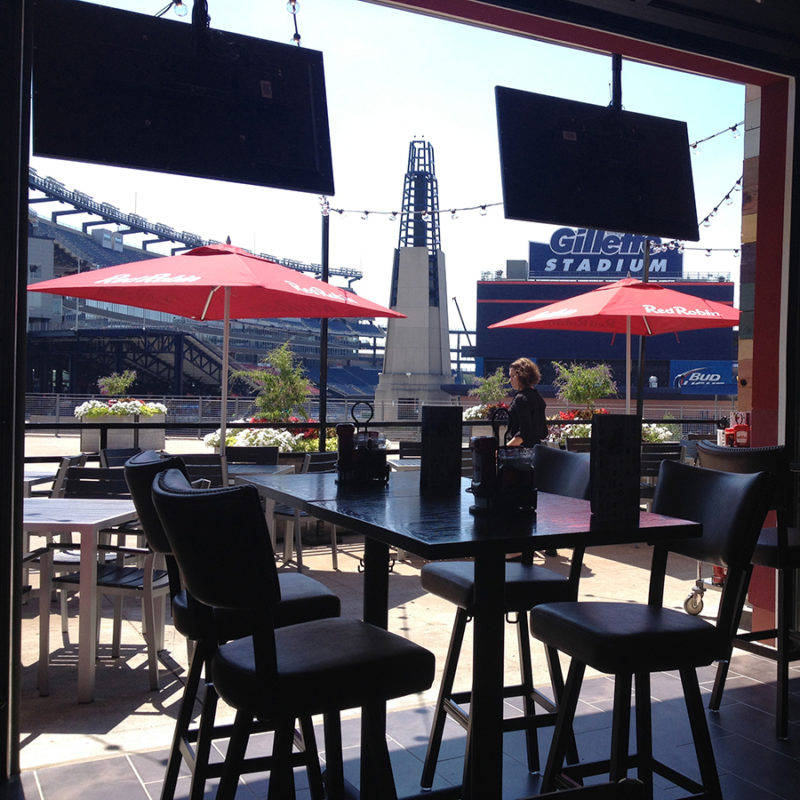 Red Robin | Burgers & Fries | Family Dining | Patriot Place