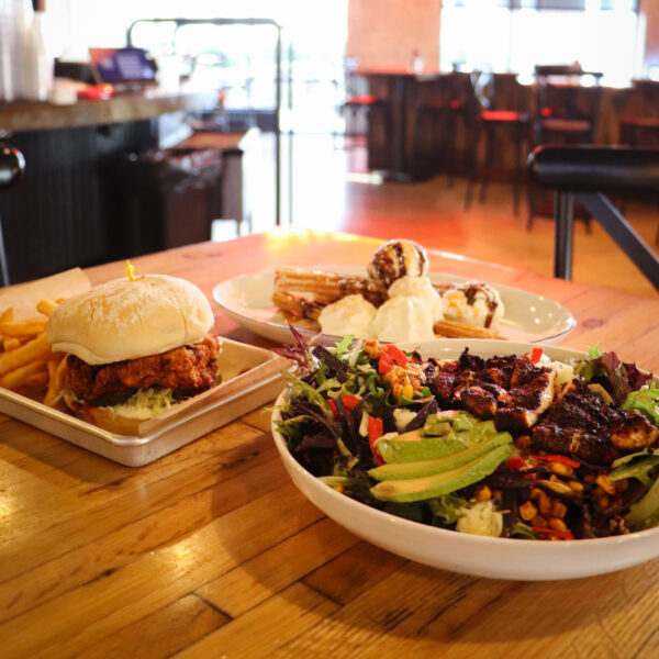 Six String Grill & Stage | Live Music | Patriot Place